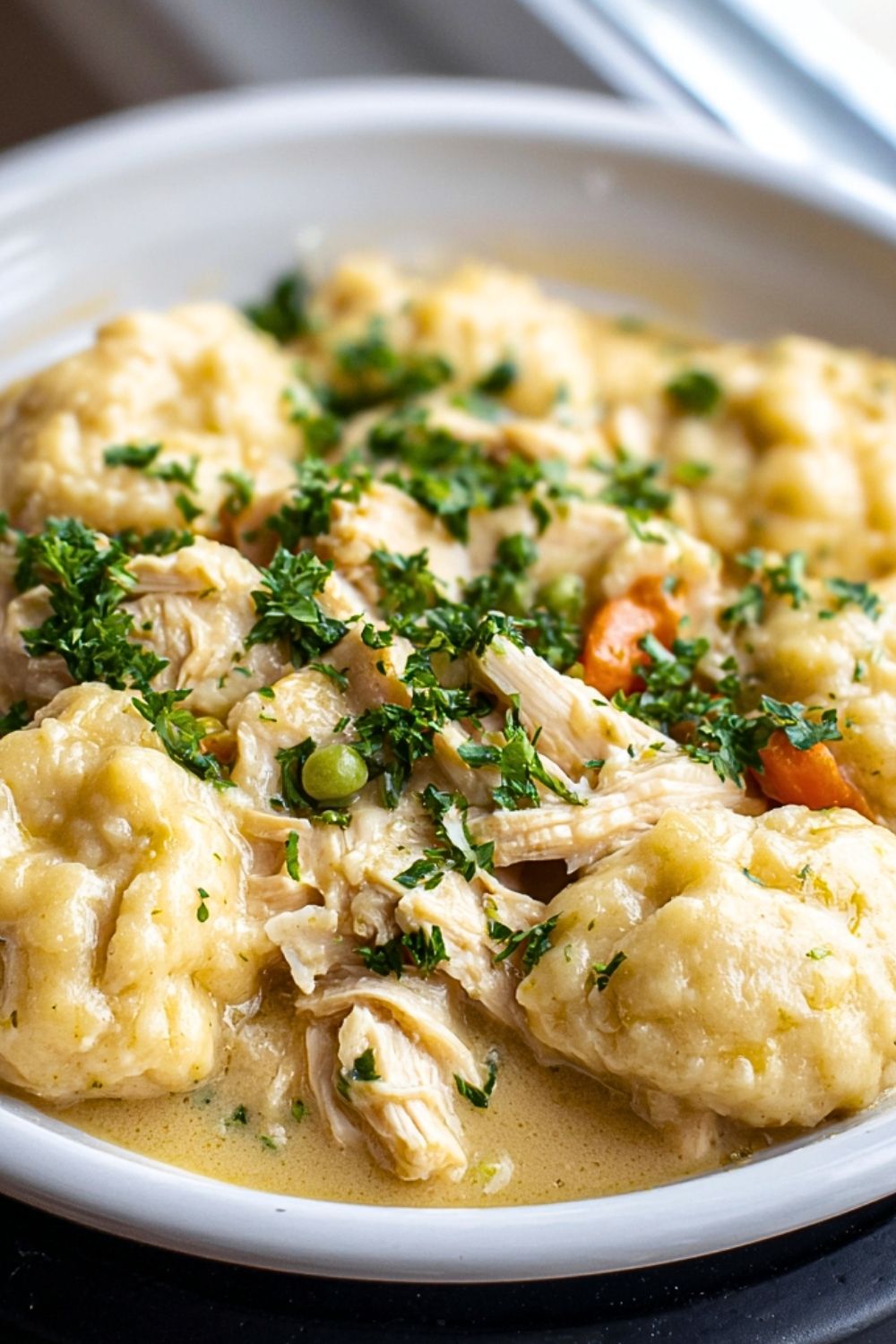 Crockpot Chicken and Dumplings - Ava Chef Life