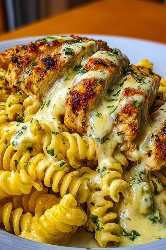 Creamy Cajun Chicken Rotini with Garlic Mozzarella Sauce - Ava Chef Life